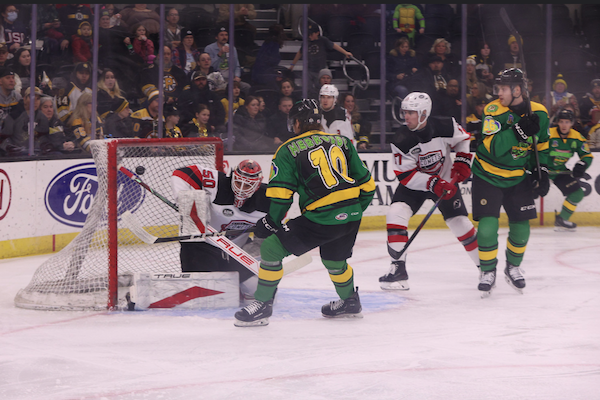 Providence Bruins Get Second Straight Home Victory Beating Utica 5-1 ...