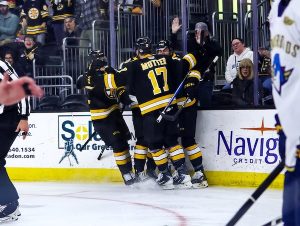 Bruins Extend Forward Mutter to One-Year Deal – Black N' Gold Hockey